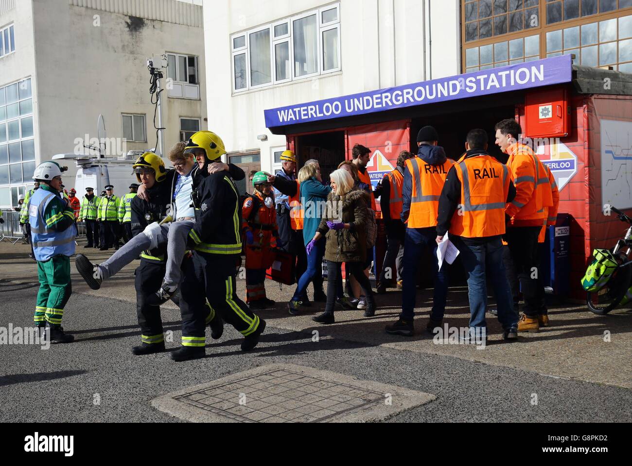 Emergency response exercise hi-res stock photography and images - Alamy