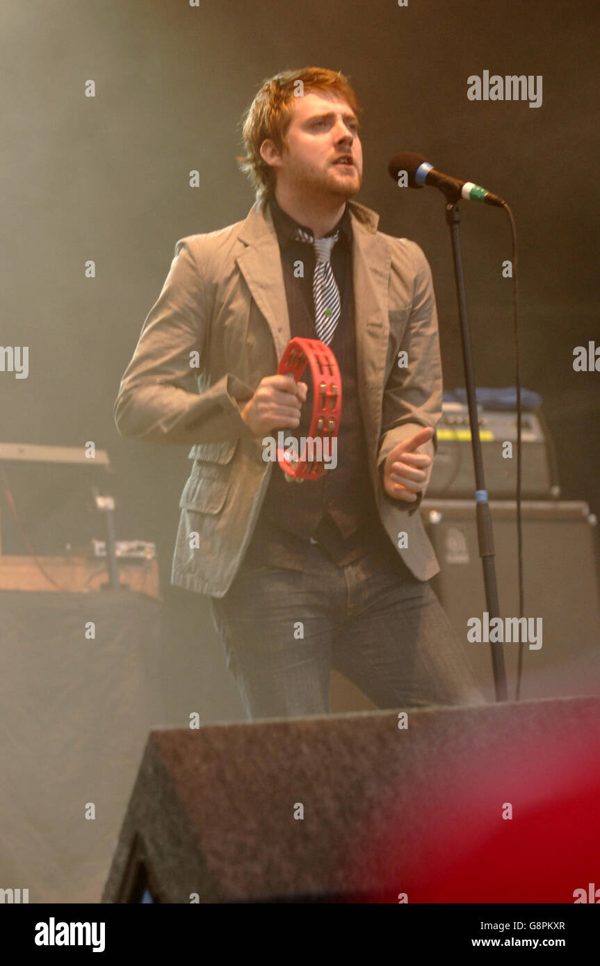 Lead singer of the Kaiser Chiefs, Ricky Wilson performing on the ...