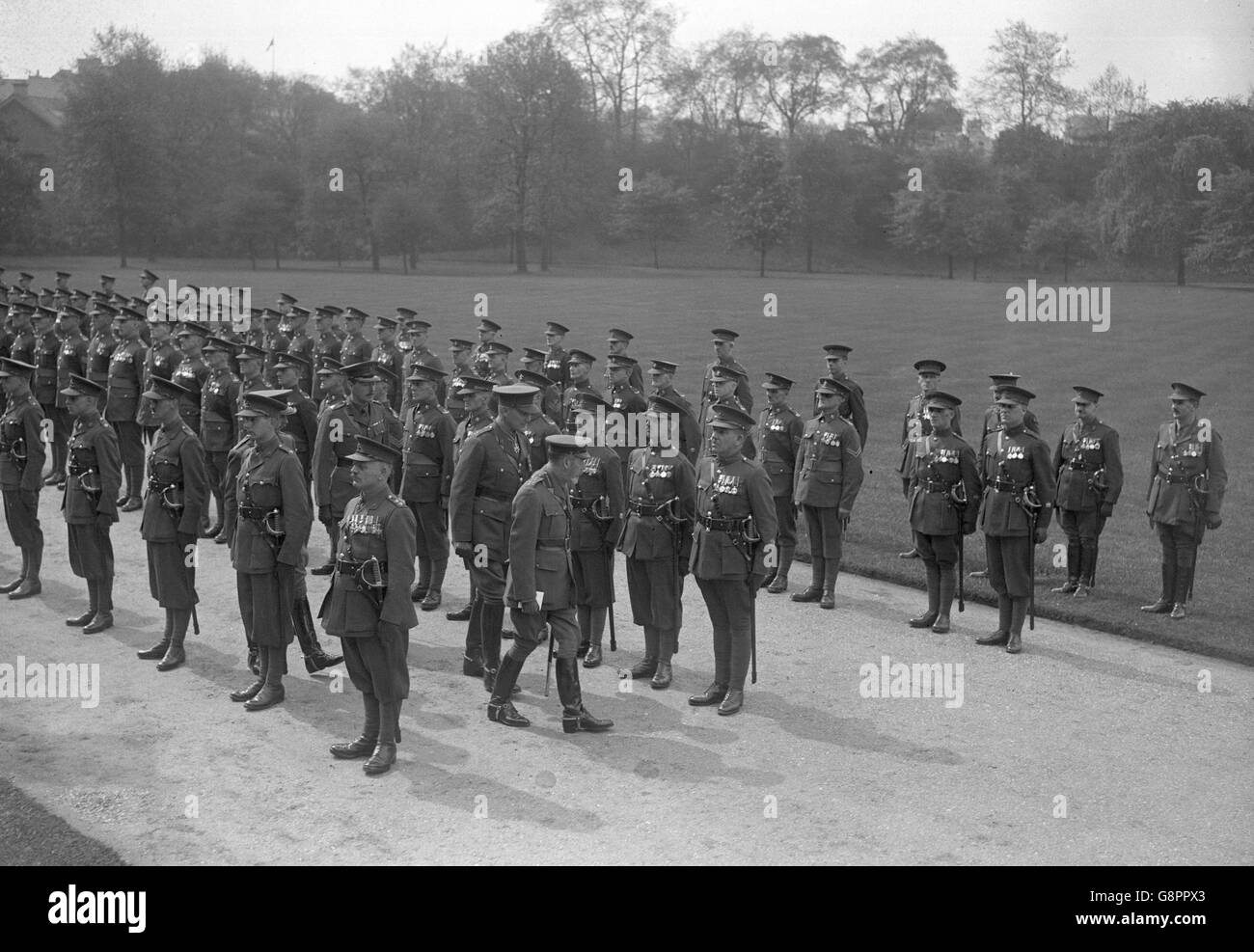 King George V - Manchester Regiment - Buckingham Palace, London Stock ...