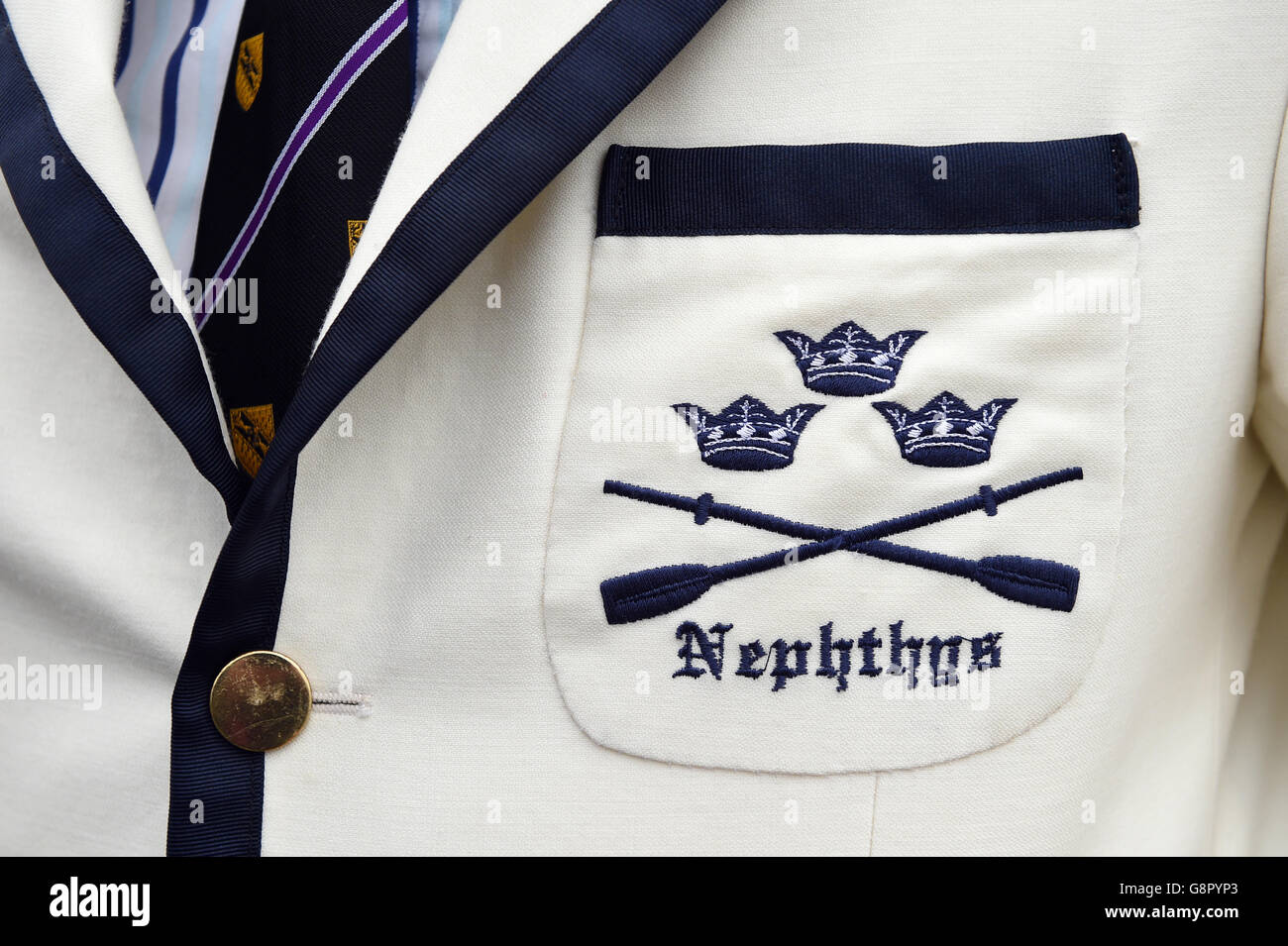Rowing blazer badge hi-res stock photography and images - Alamy
