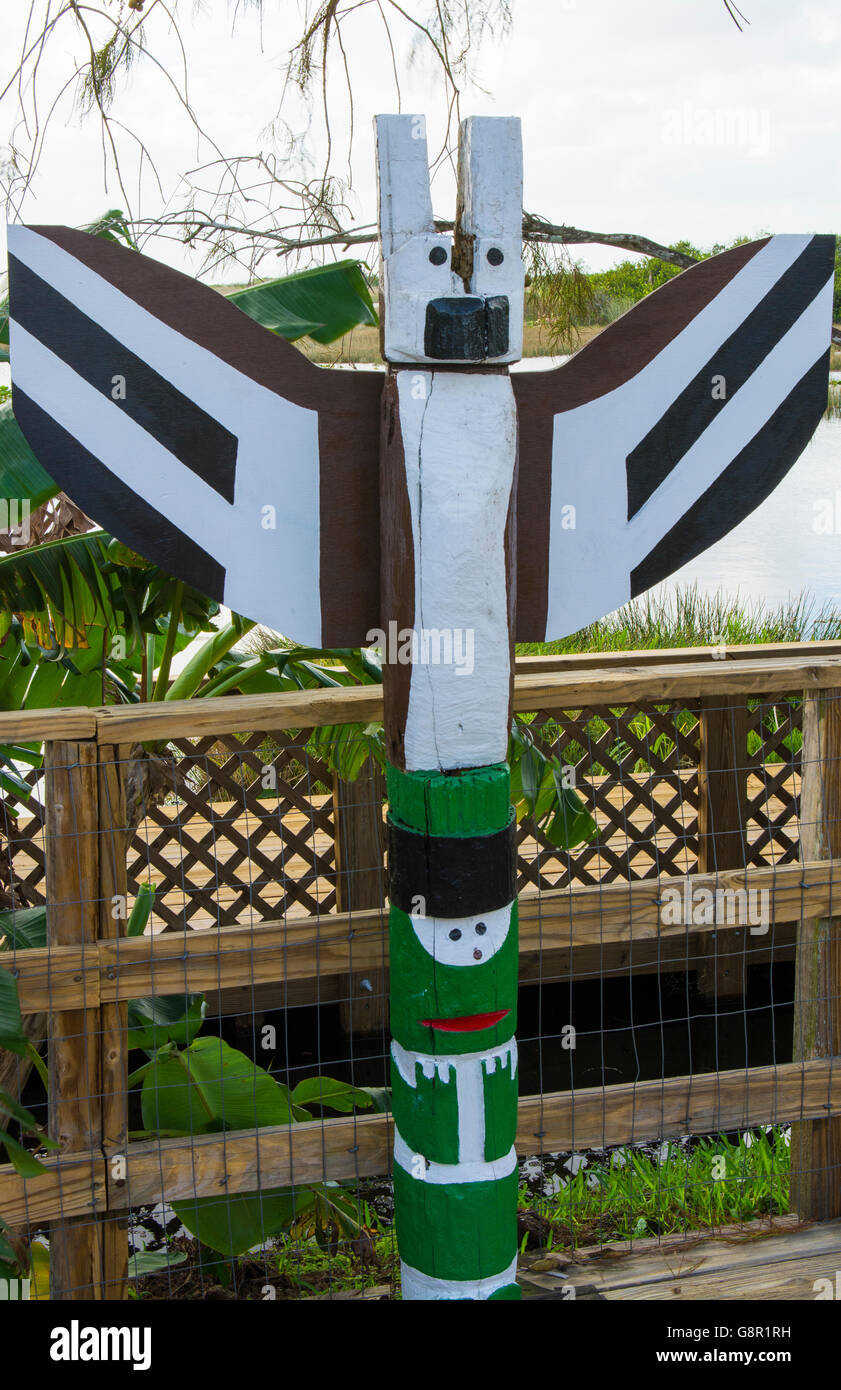 Everglades totem hi-res stock photography and images - Alamy