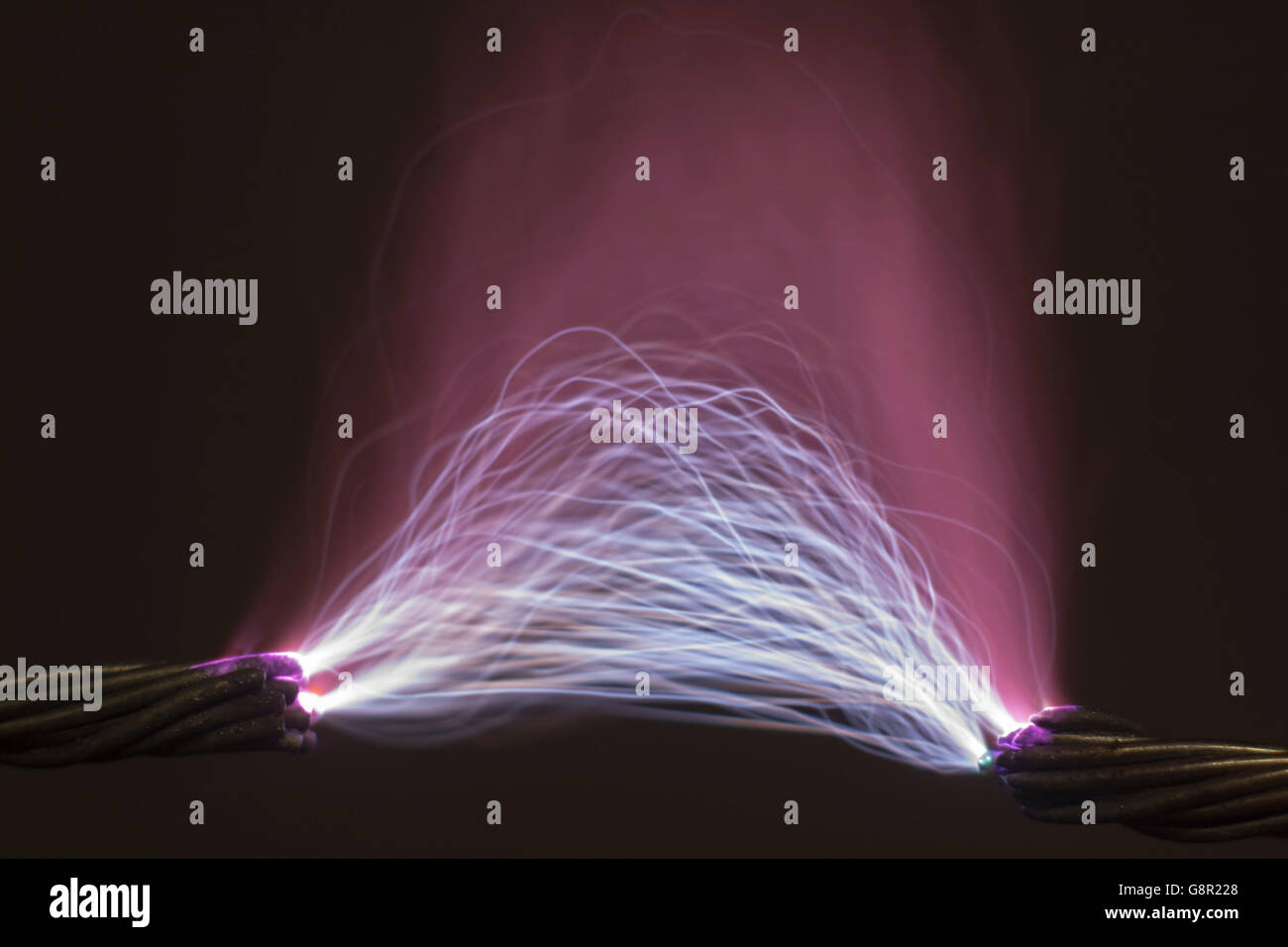 Unsafe electrical cable hi-res stock photography and images - Alamy