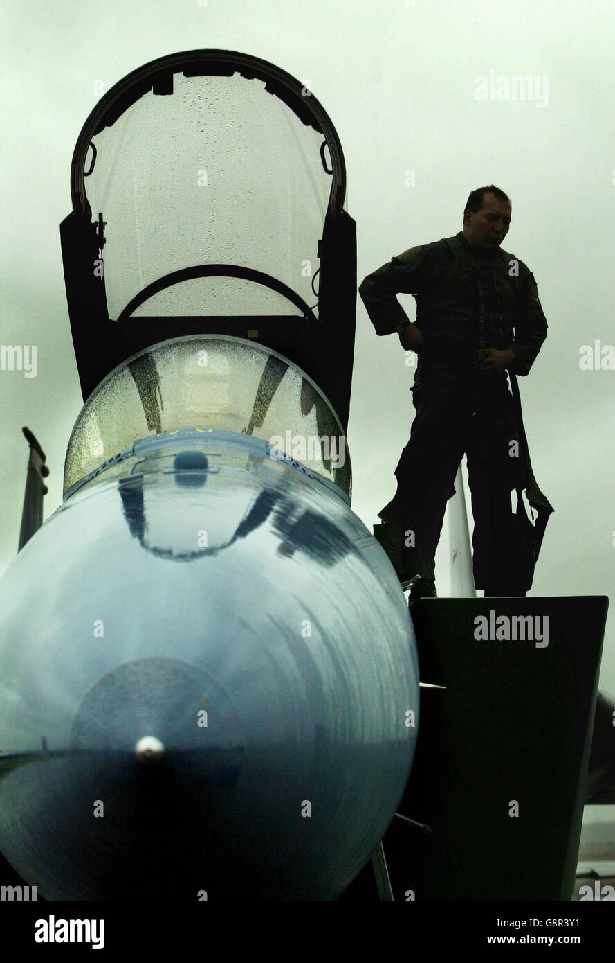 Raf leuchars air show hi-res stock photography and images - Alamy