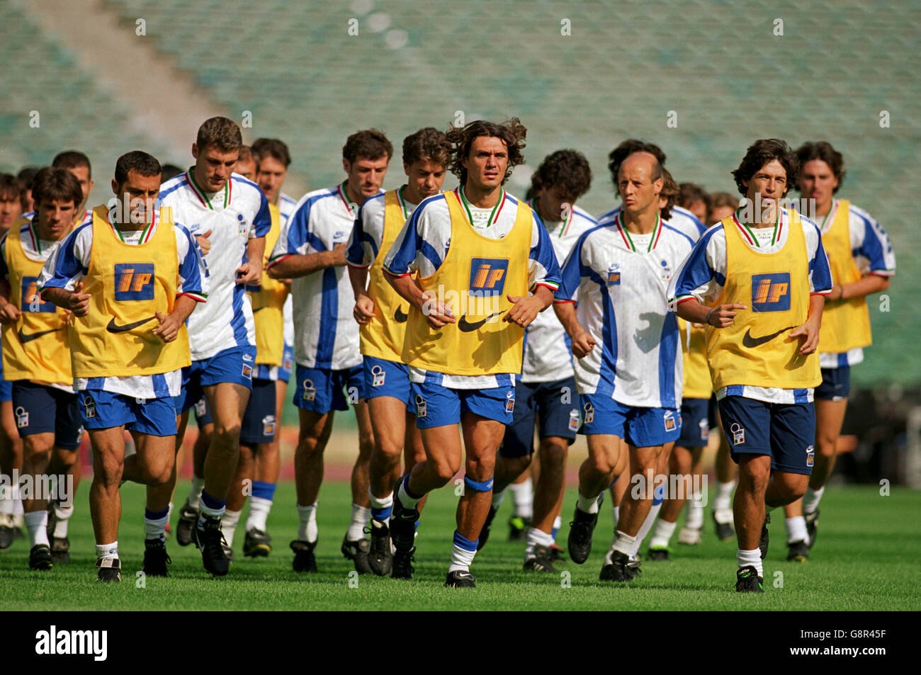 Group training front view full yellow football hi-res stock photography ...