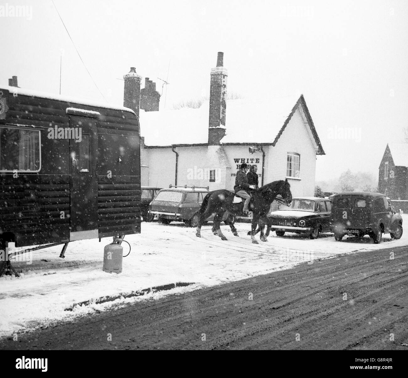 Police on christmas Black and White Stock Photos & Images - Alamy