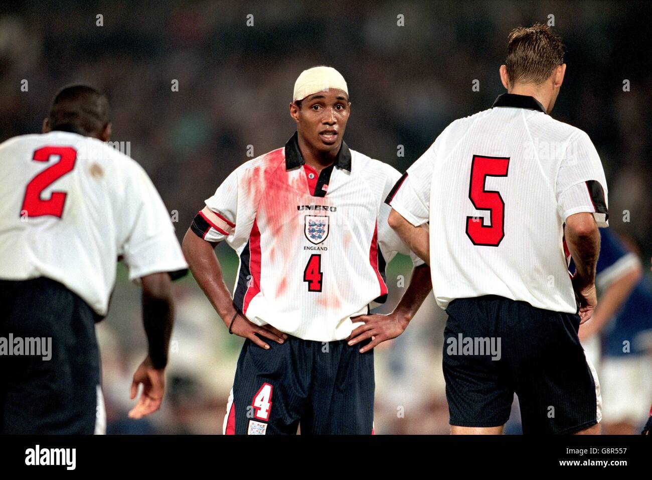 Paul ince england blood hi-res stock photography and images - Alamy