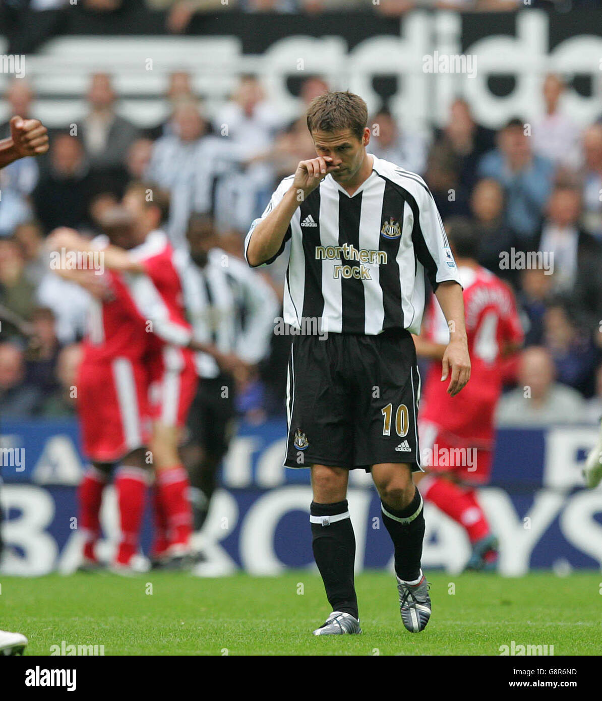 Soccer - FA Barclays Premiership - Newcastle United v Fulham - St James ...