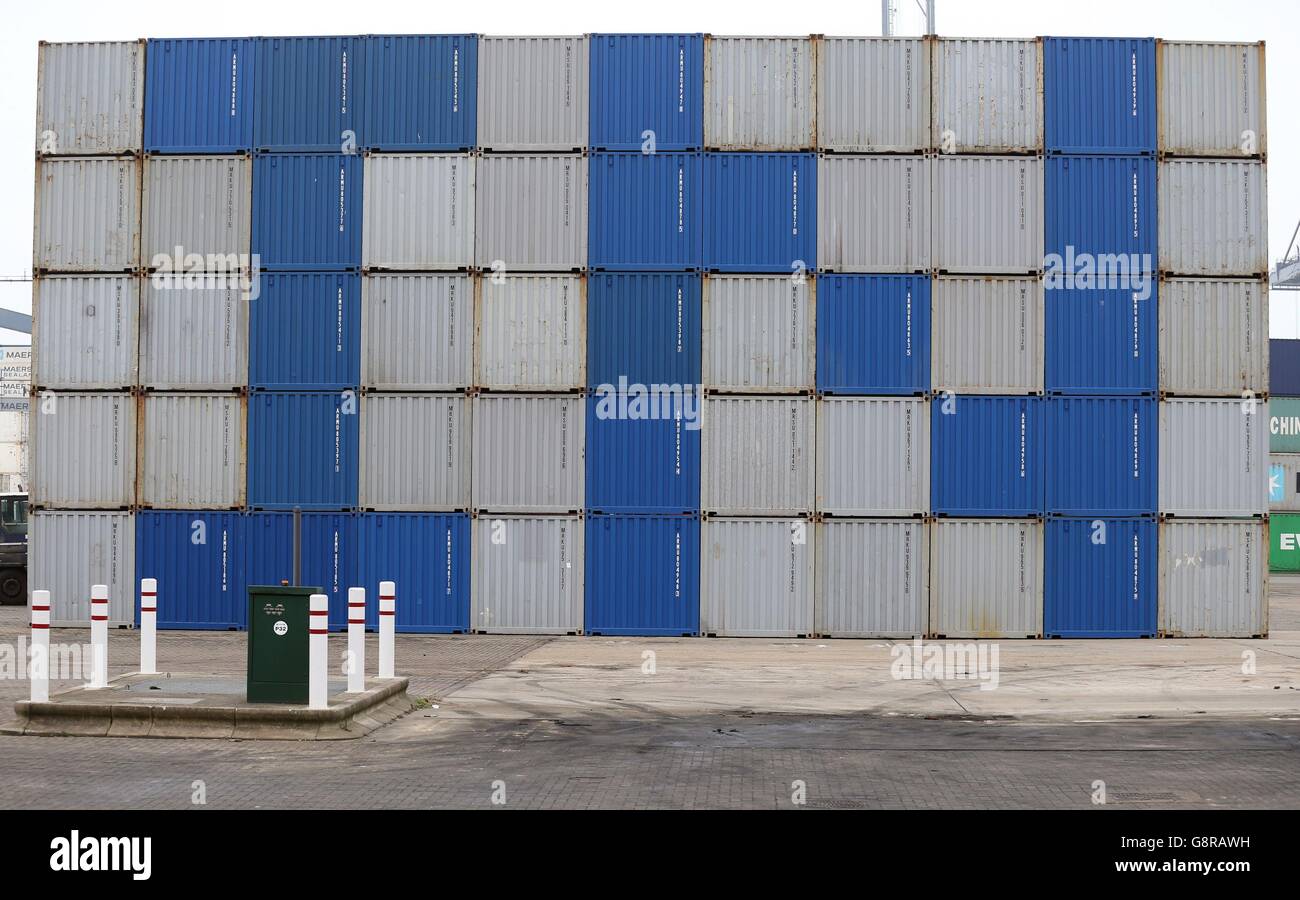 Prime containers hi-res stock photography and images - Alamy
