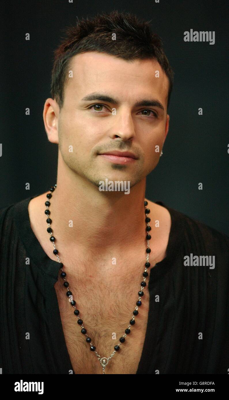 MTV's TRL - Total Request Live - Leicester Square Stock Photo - Alamy
