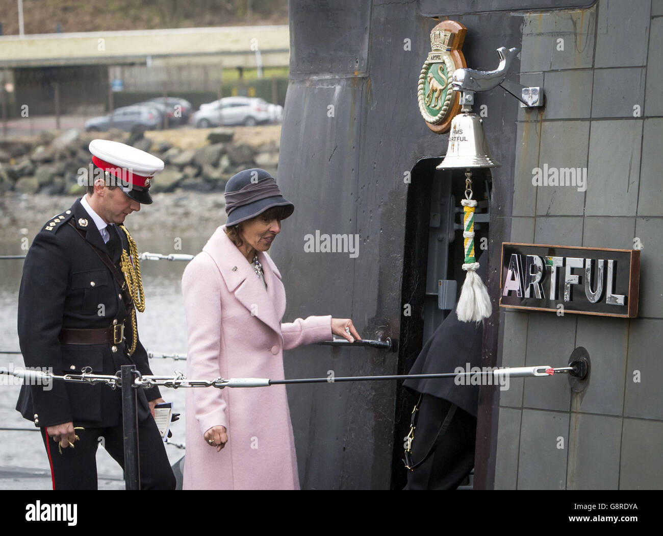 Attack submarine HMS Artful Stock Photo - Alamy