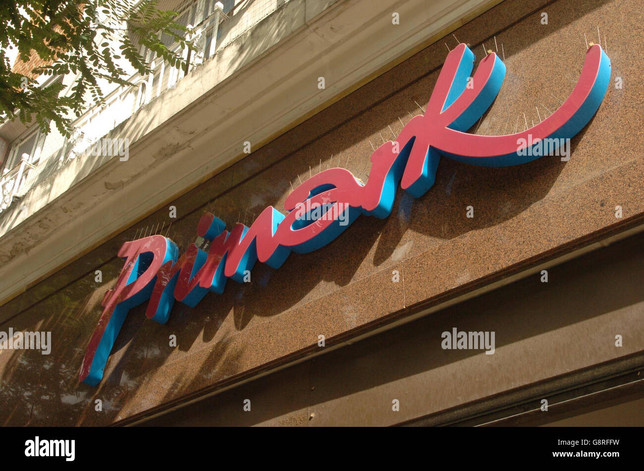 Primark store hi-res stock photography and images - Alamy