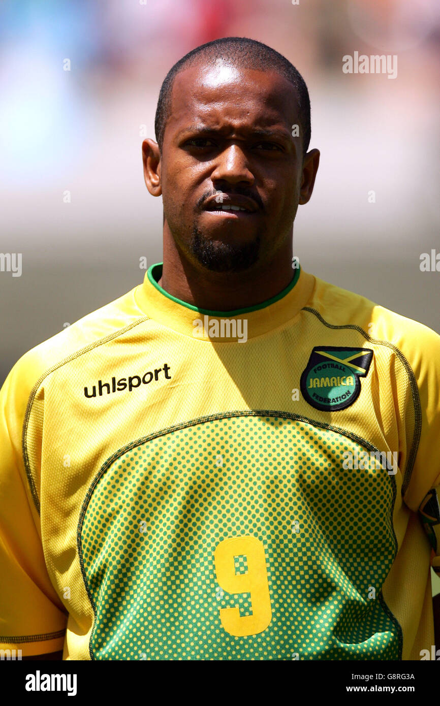 Football andrew headshot head shot hi-res stock photography and images ...