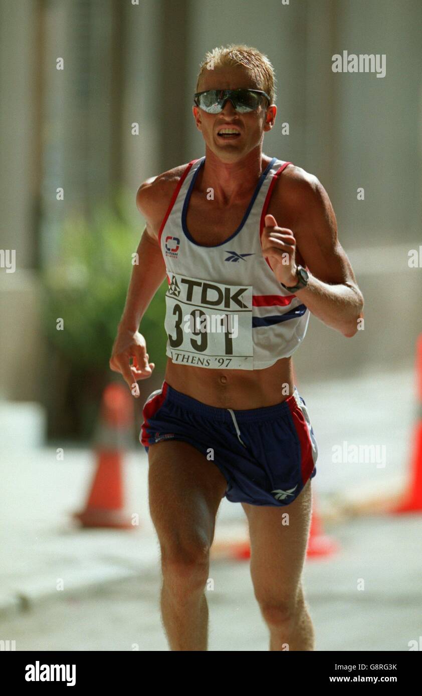 David buzza hi-res stock photography and images - Alamy