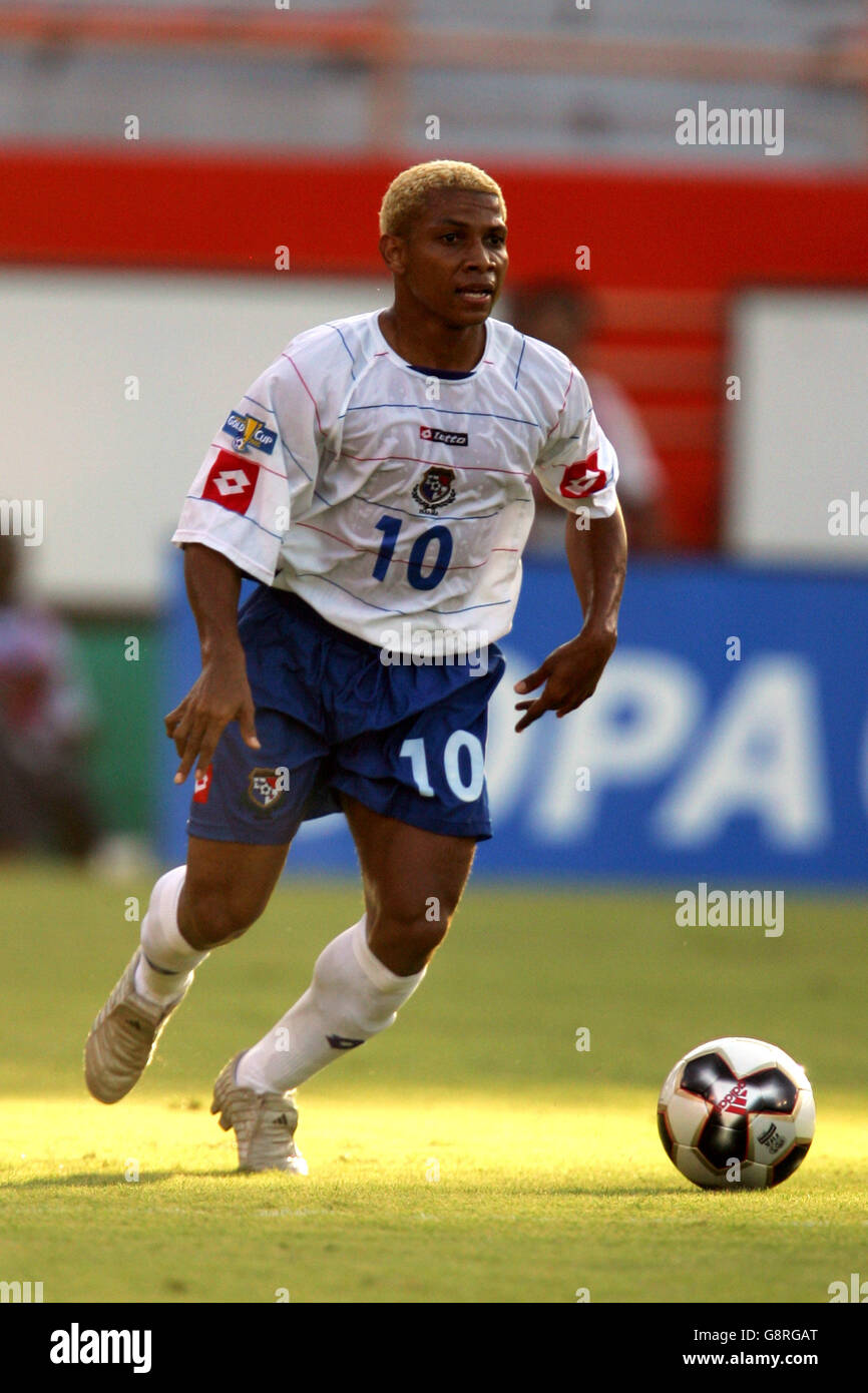 Soccer - CONCACAF Gold Cup 2005 - Group A - Colombia v Panama - Orange ...