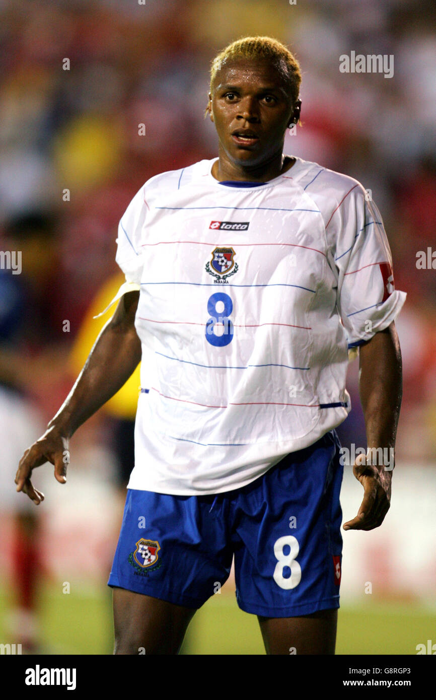 Soccer - CONCACAF Gold Cup 2005 - Group A - Colombia v Panama - Orange ...