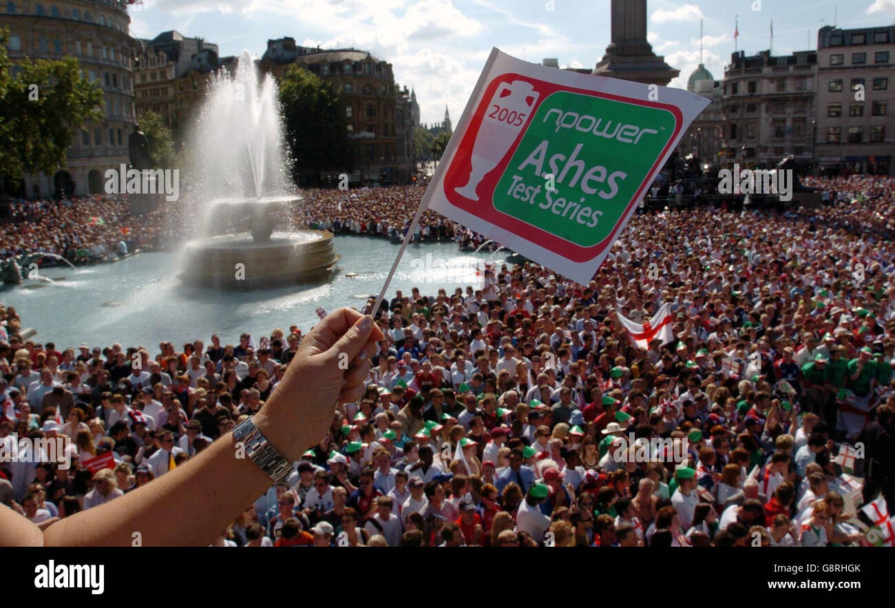 CRICKET England 74 Stock Photo - Alamy