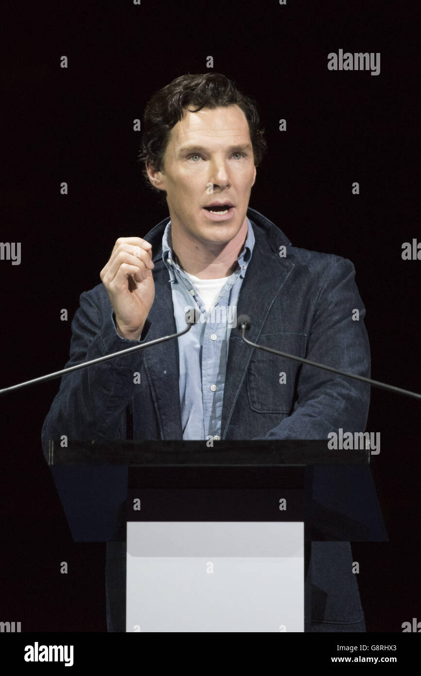 Benedict cumberbatch reads final night letters live series freemasons ...