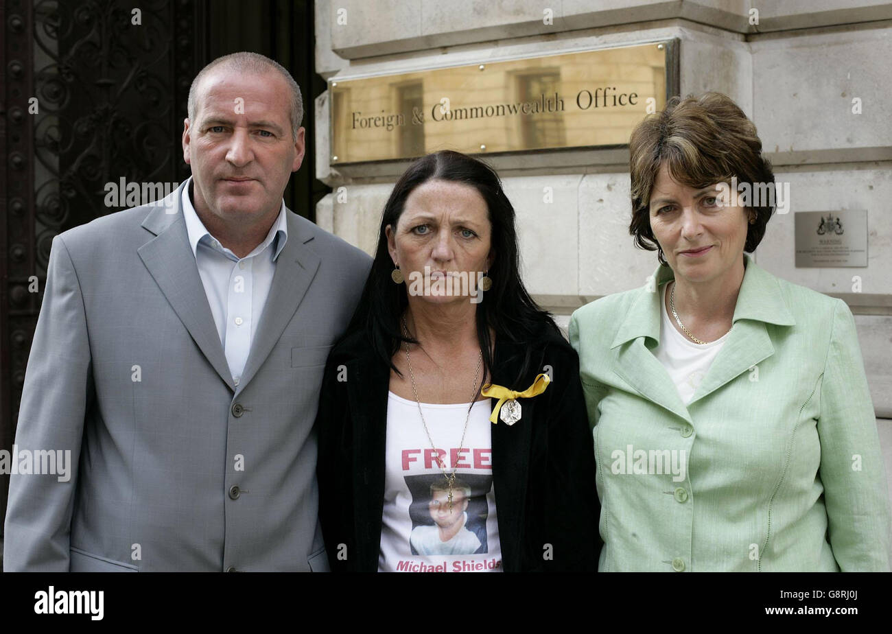 Michael and maria shields hi-res stock photography and images - Alamy