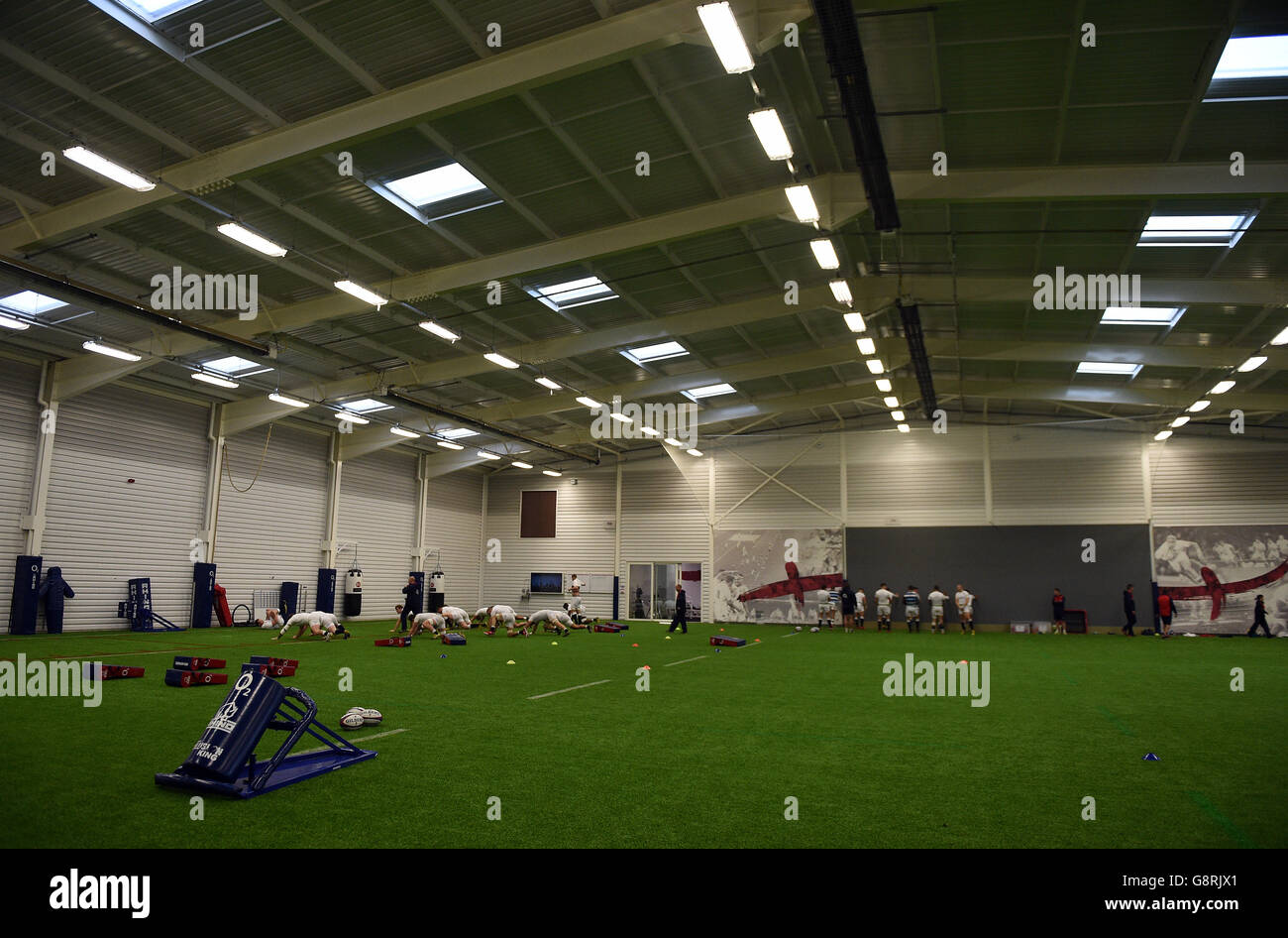 Rugby england training hi-res stock photography and images - Alamy