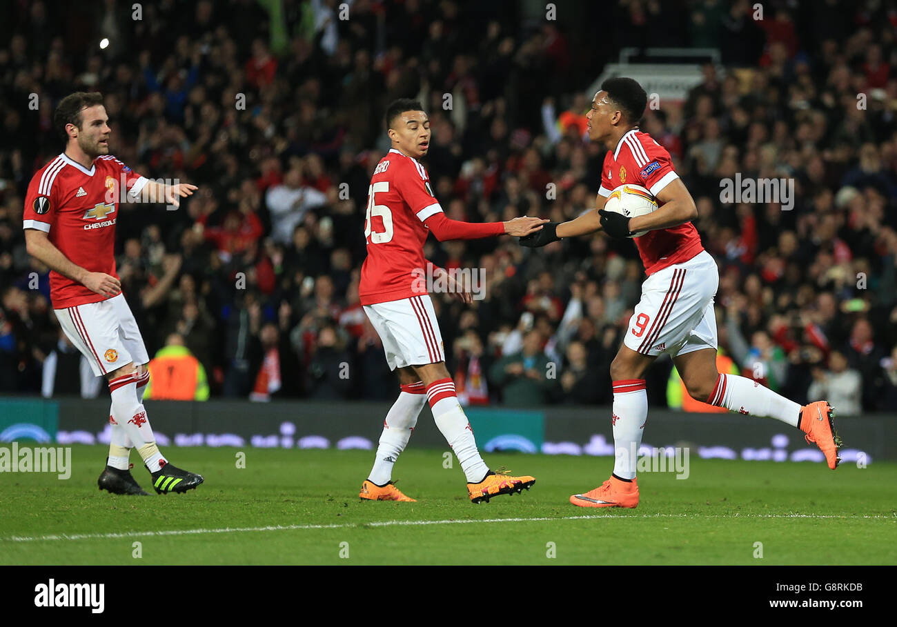 Manchester United's Anthony Martial (right) celebrates scoring his side ...