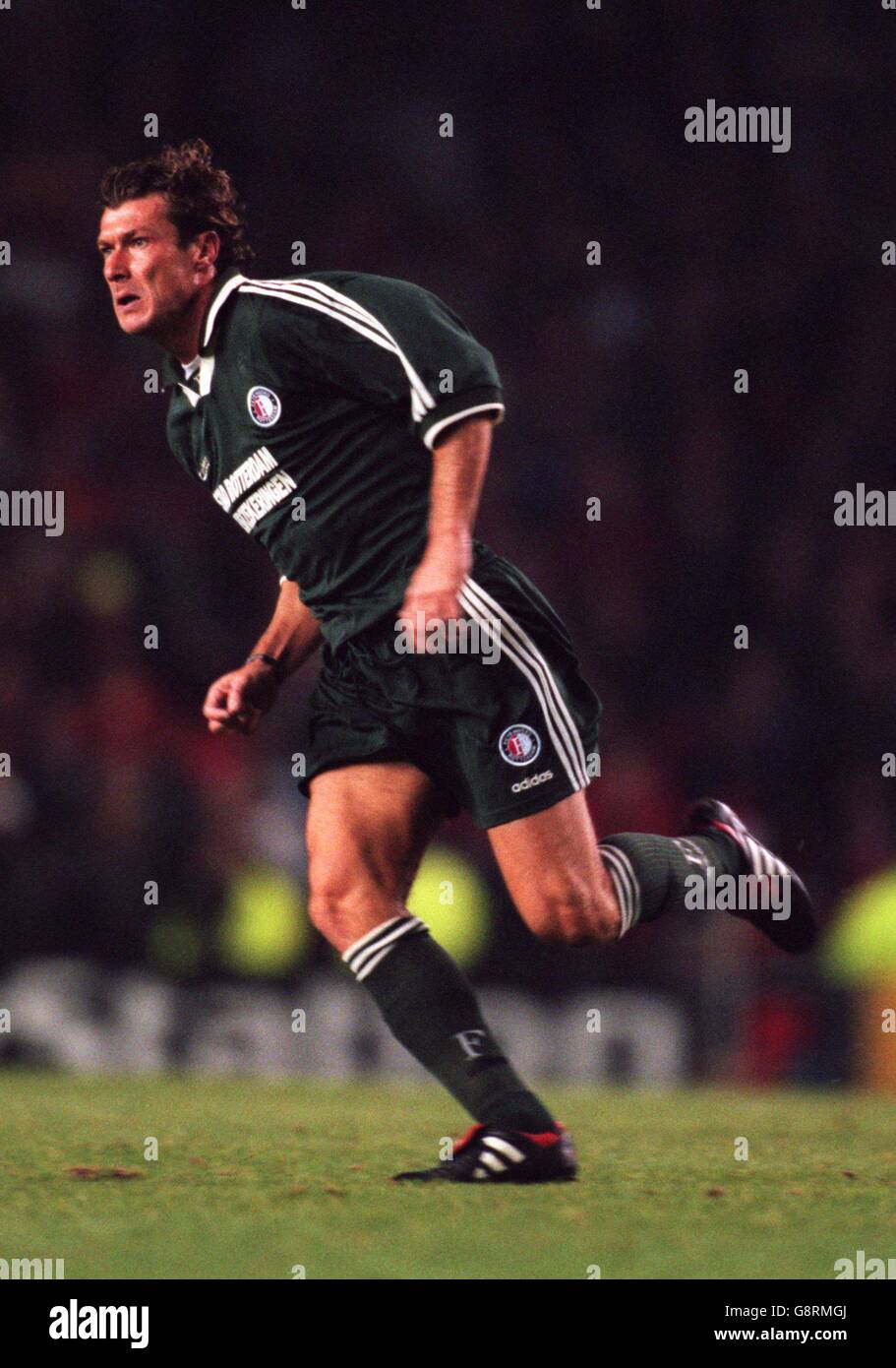 Manchester united v feyenoord henk vos hi-res stock photography and ...