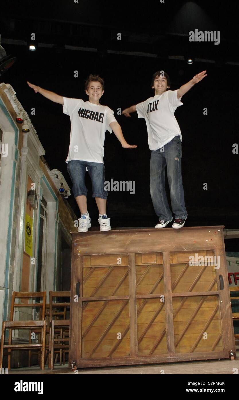Billy Elliot - The Musical Photocall - Victoria Palace Theatre Stock Photo - Alamy