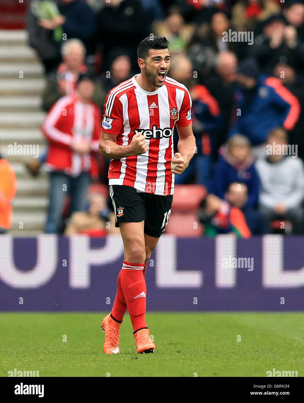 Southampton's Graziano Pelle celebrates scoring his side's second goal ...