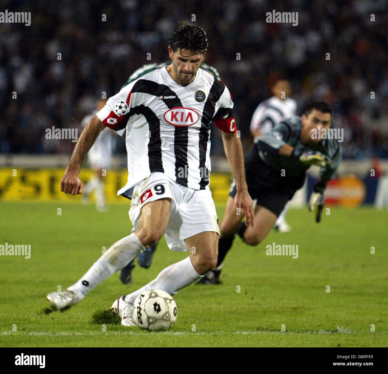 Panathinaikos keeper mario galinovic hi-res stock photography and ...
