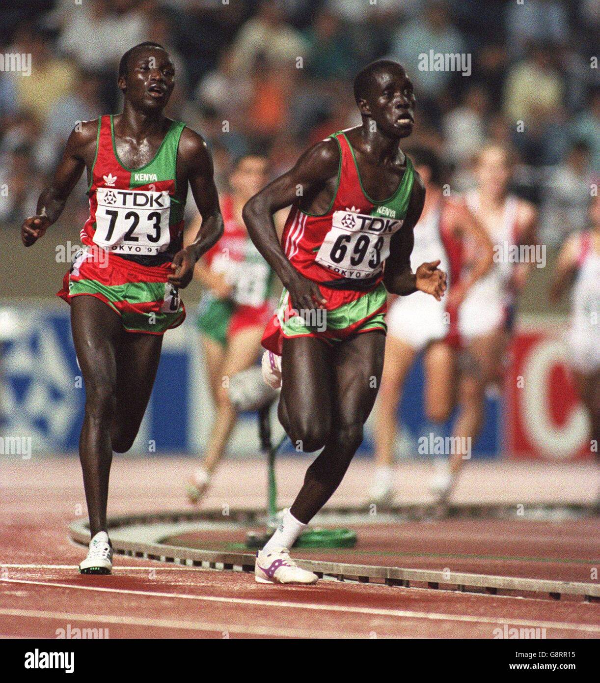 Athletics - World Championships Tokyo - Men's 10000m Final. Moses Tanui ...