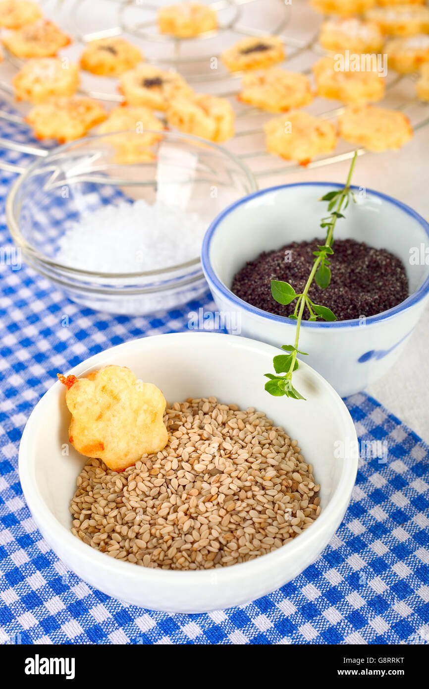 Poppy seed cheese hi-res stock photography and images - Alamy