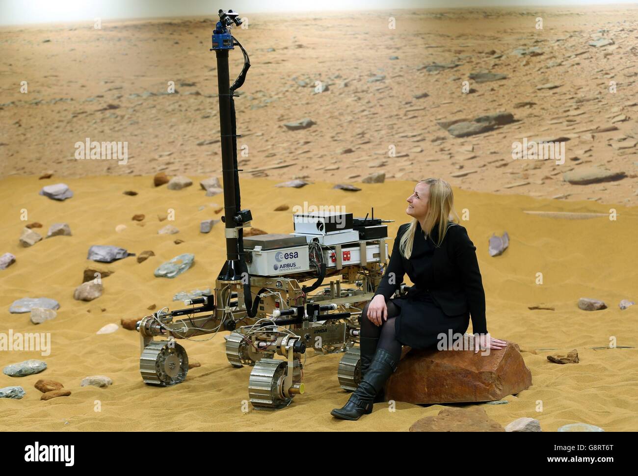 Mars Rover Photos Structures