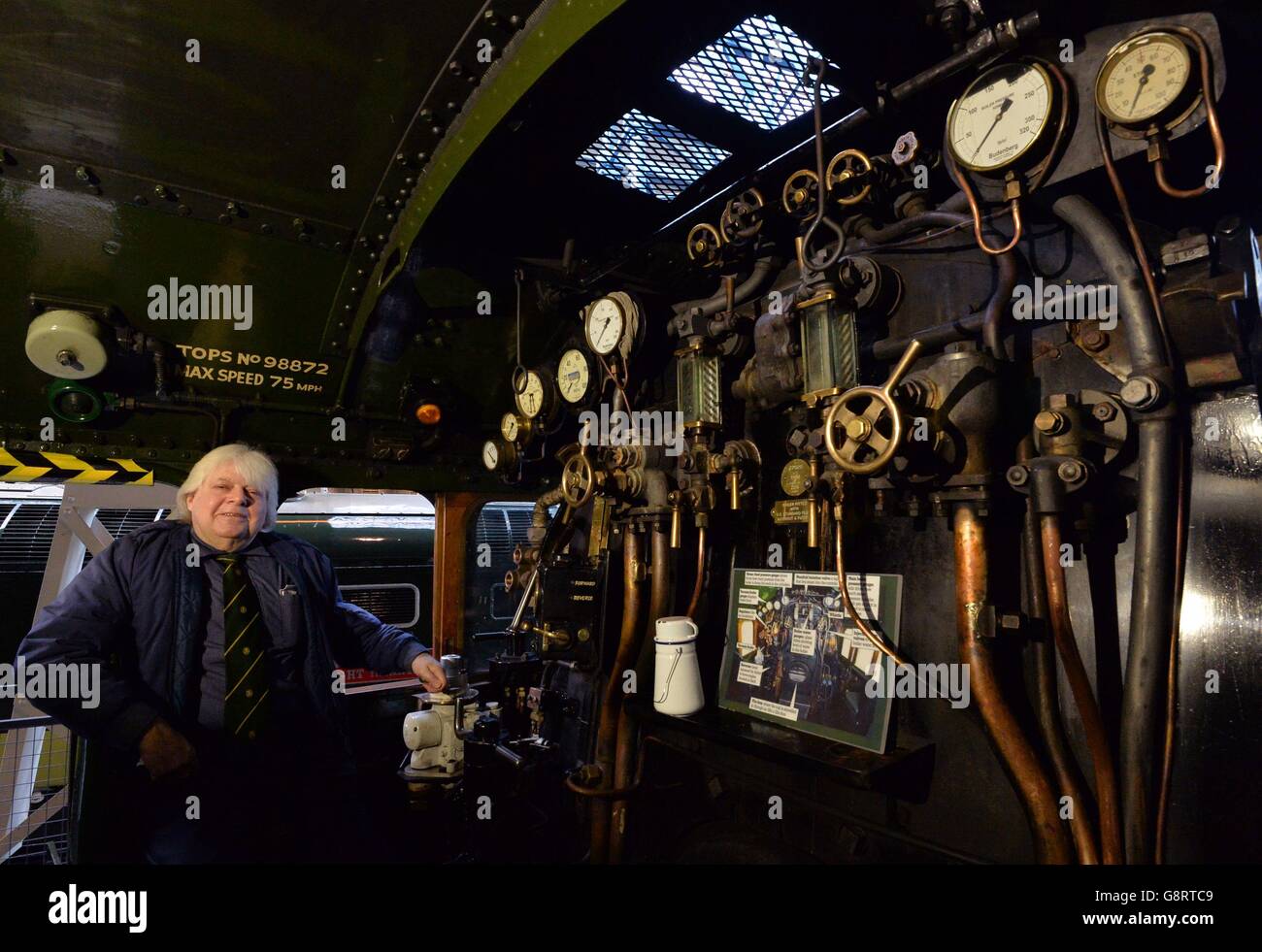 David Court, former driver of the 1920s built steam locomotive Flying ...