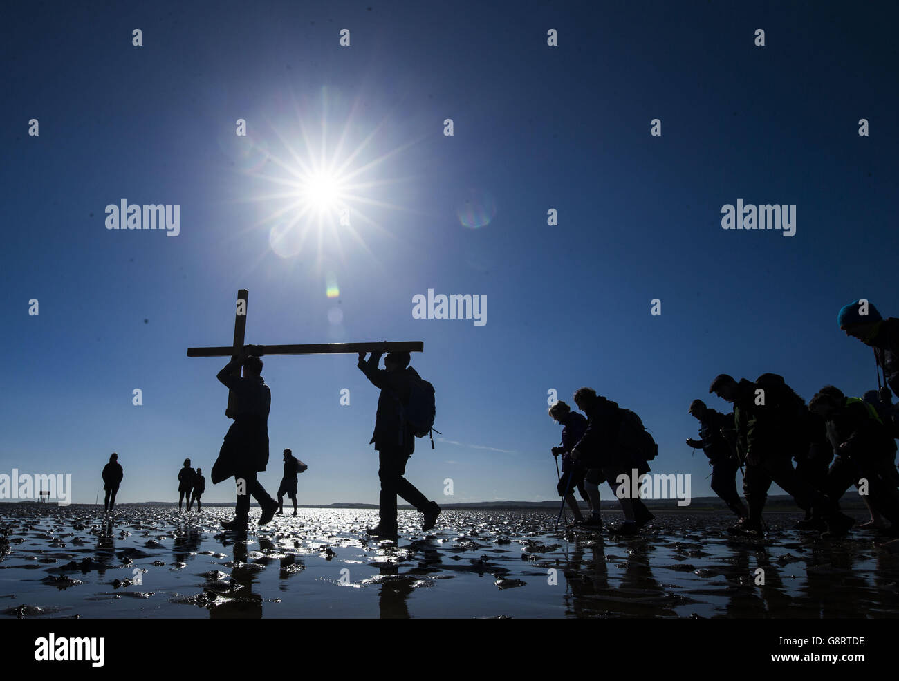 Pilgrims carry a cross on the final leg of the Northern Cross ...
