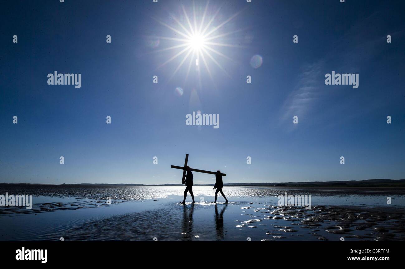 Pilgrims carry a cross on the final leg of the Northern Cross ...