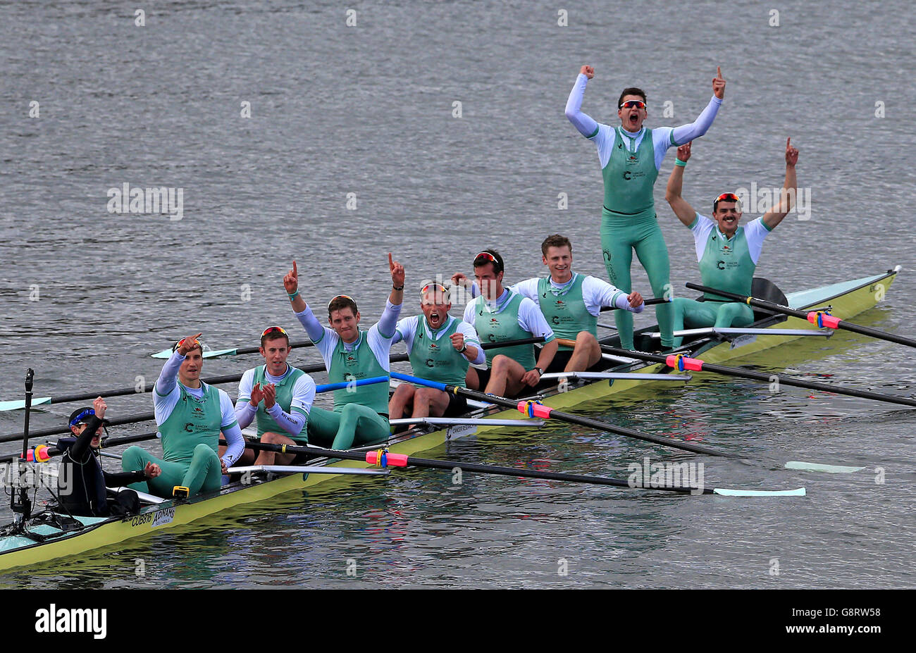 Cambridge mens rowing team hi-res stock photography and images - Alamy