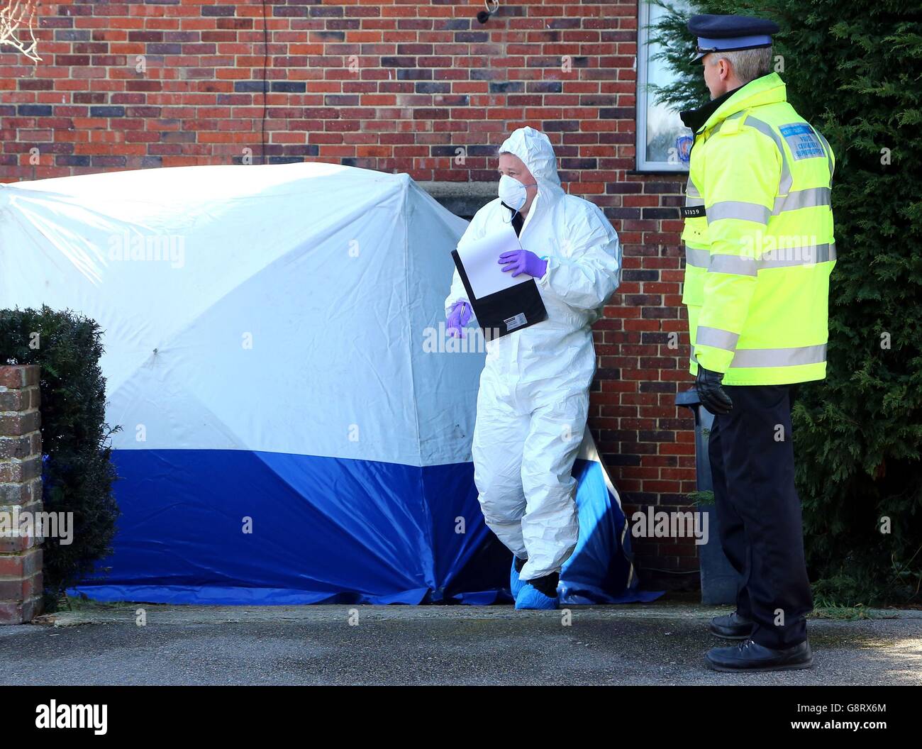 Bust of officers hi-res stock photography and images - Alamy