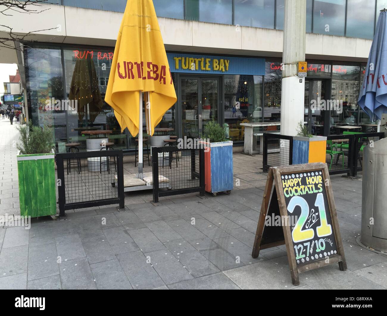 Acid attack court case hi-res stock photography and images - Alamy