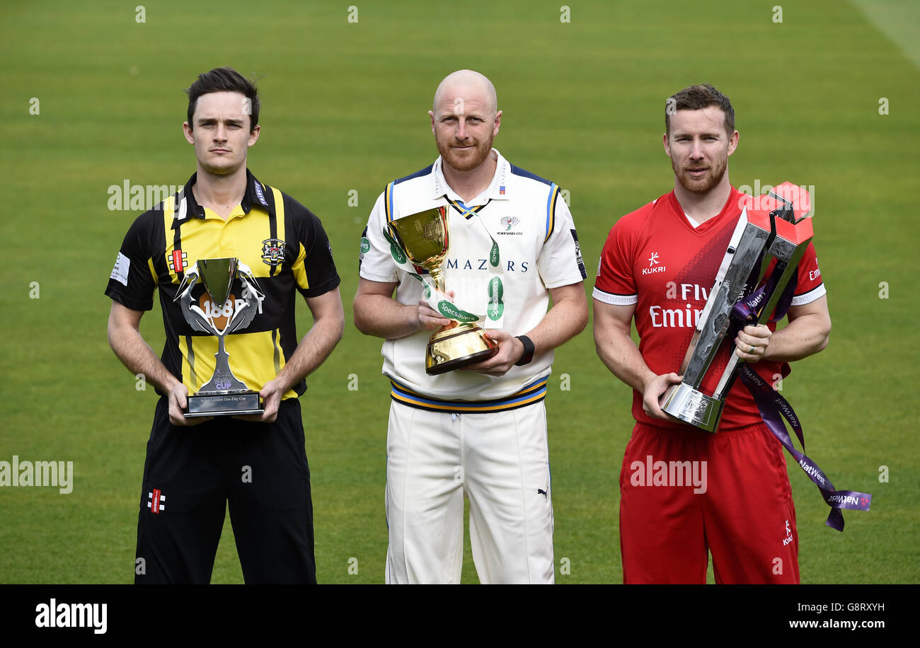 Gloucestershire's Gareth Roderick (left), Yorkshire's Andrew Gale ...