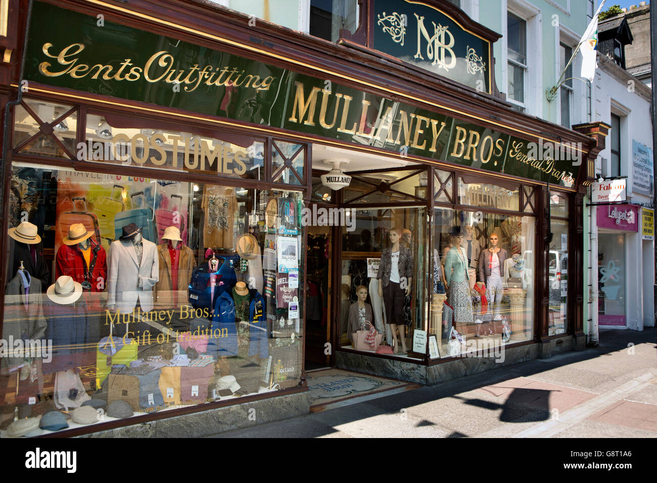 Irish heritage shop High Resolution Stock Photography and Images - Alamy