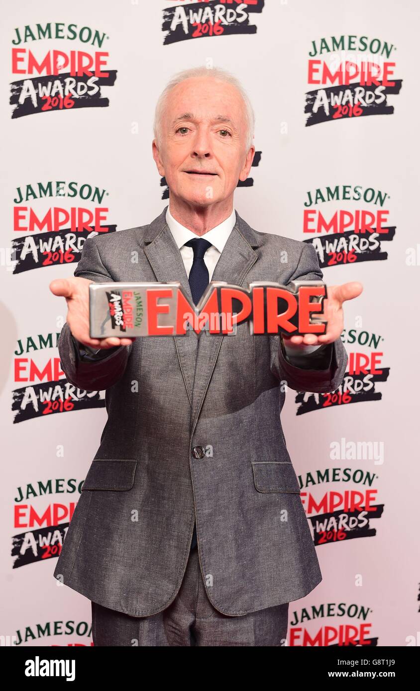 Anthony Daniels with the Sci-Fi Award for Star Wars at the Jameson ...