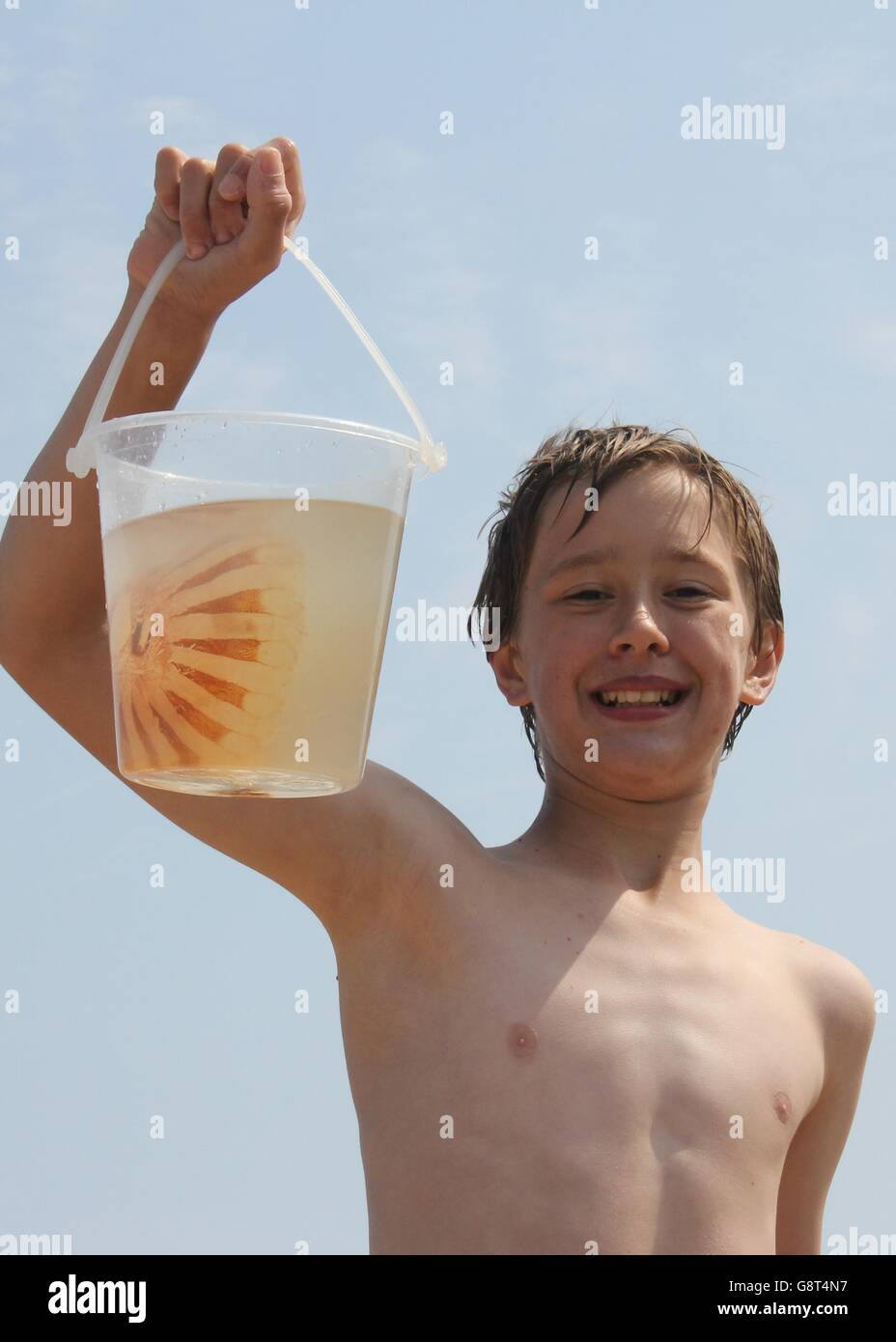 Jellyfish child hi-res stock photography and images - Alamy
