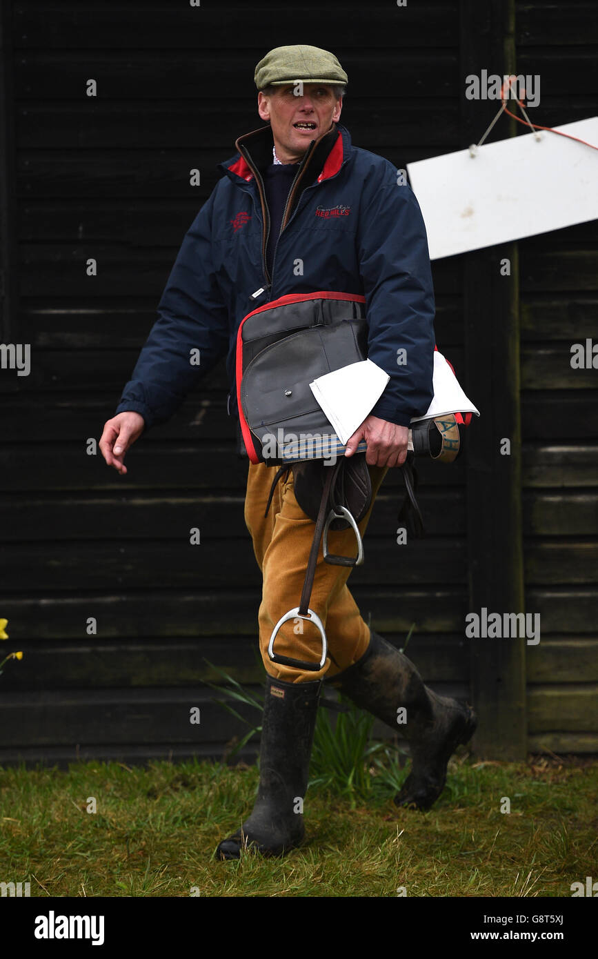 Point to point kimblewick races hi-res stock photography and images - Alamy
