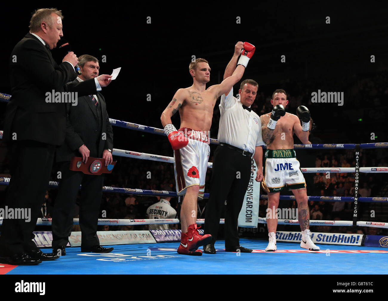 Andy Townend celebrates beating Craig Poxton during the English Super ...