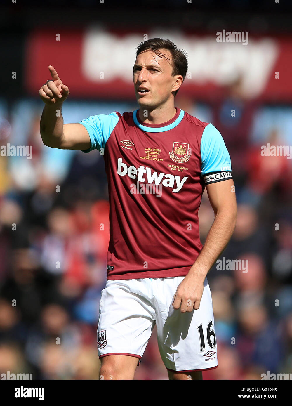 Mark noble testimonial hi-res stock photography and images - Alamy