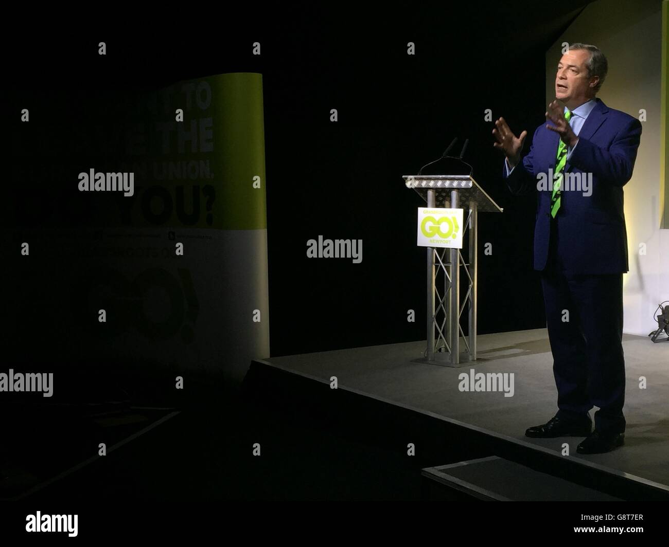 Nigel farage newport hi-res stock photography and images - Alamy