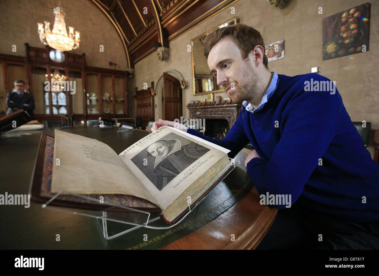 Actor John Heffernan examines the first folio of William Shakespeare's ...