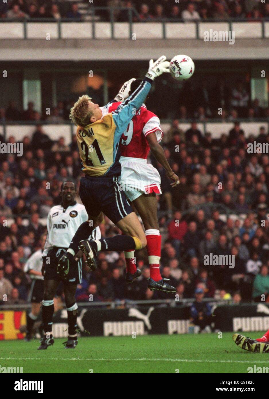 Arsenals mart poom hi-res stock photography and images - Alamy