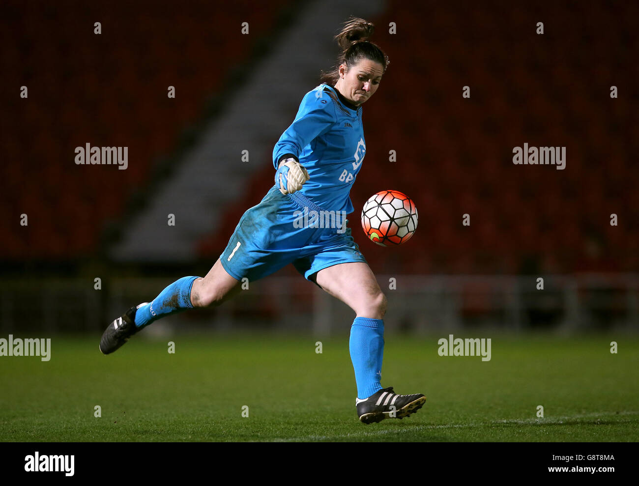 Doncaster rovers belles goalkeeper nicola hobbs hi-res stock ...