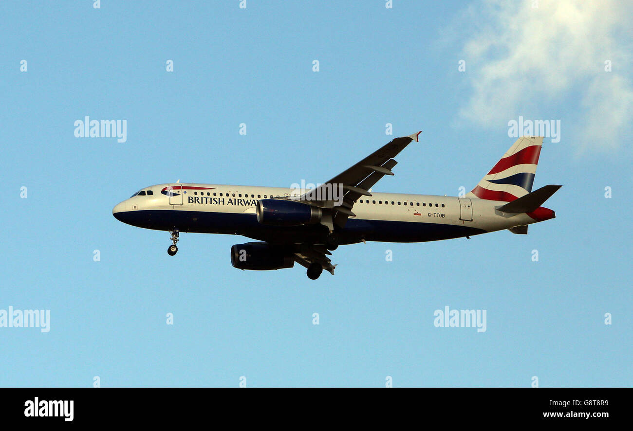 Plane Stock - Heathrow Airport Stock Photo - Alamy