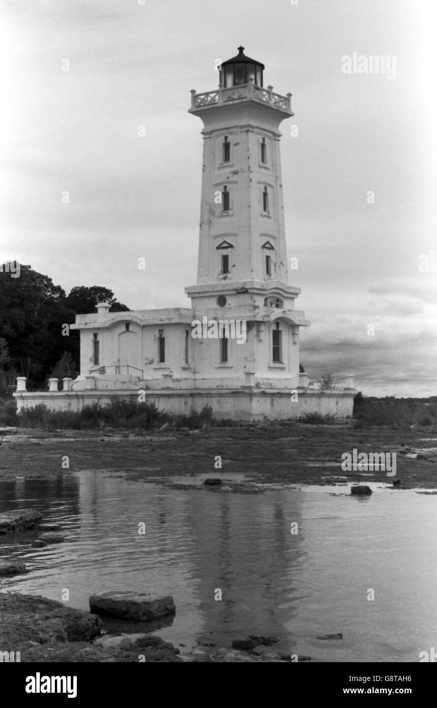 Point Abino High Resolution Stock Photography and Images - Alamy